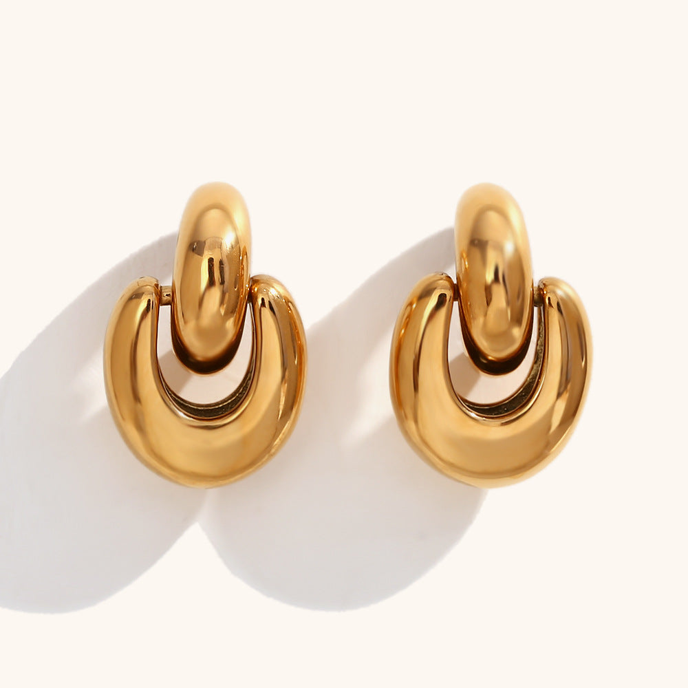 U-Chic Earrings (Gold) – www.zewar.co